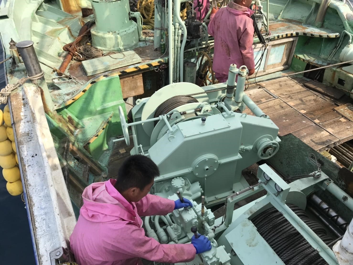 石川県まき網の船油圧機器整備の事例 海ペディア